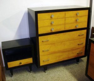 Sieling Modern Maple & Ebony Bedroom Set