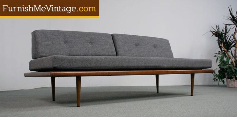 Mid Century Modern Danish Style Platform Daybed