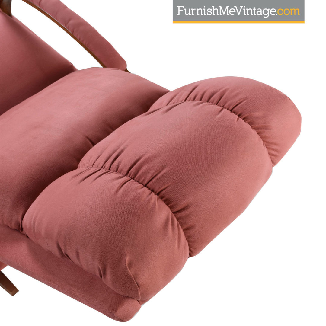 La-Z-Boy Recliners in Pink Rose Microfiber with Oak Arms